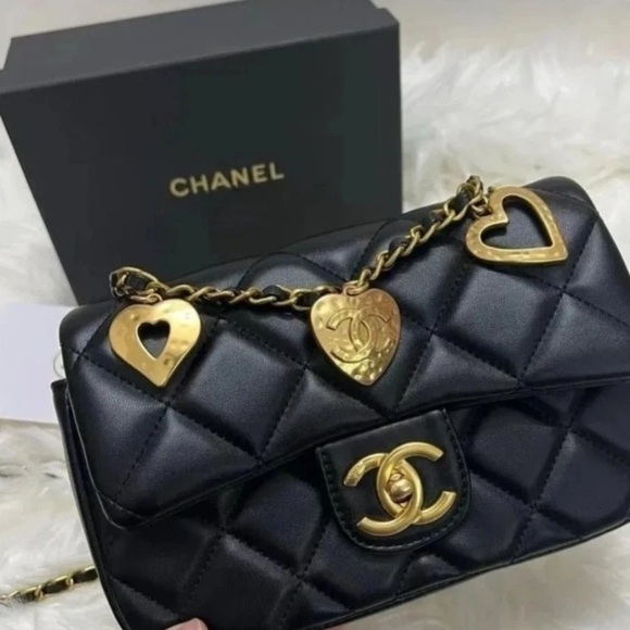 GWP | Bags | Makeup Bag Chanel Featuring Gold Heart Charm Gwp | Poshmark
